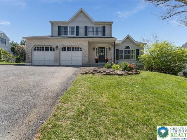 3820 Cypress Ln, Bethlehem, PA 18020