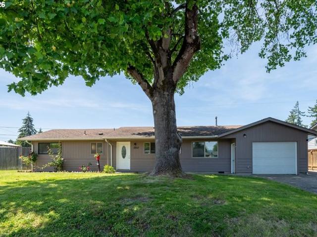 3820 Kendra St, Eugene, OR 97404
