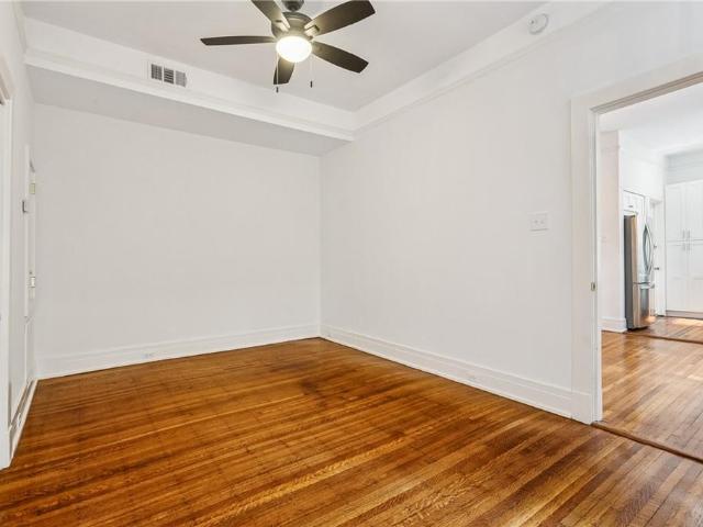 3820 Saint Charles Avenue # 203