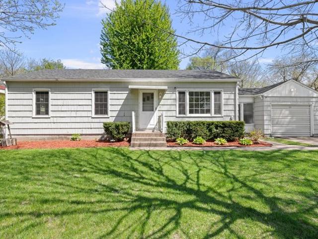 3820 15th Street A, Moline, IL 61265