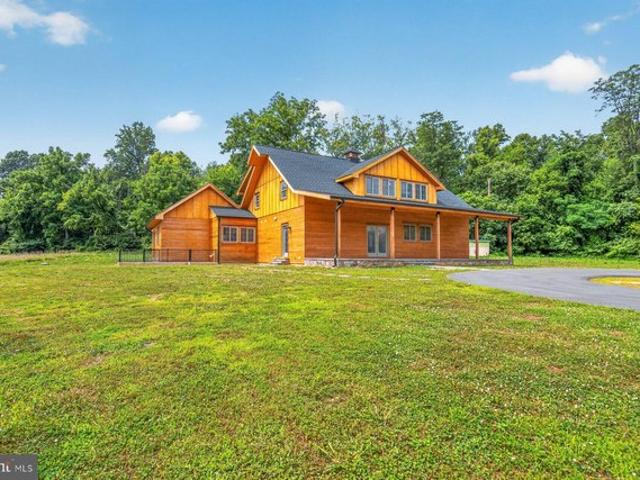 38217 Mountain Air Ln, Lovettsville, VA 20180