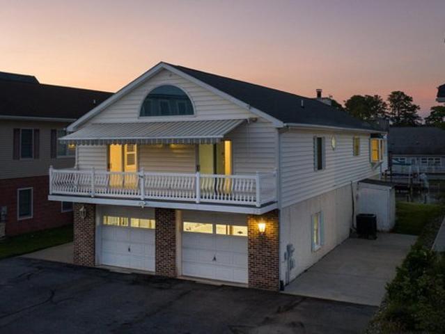 38214 Martins Way, Ocean View, DE 19970