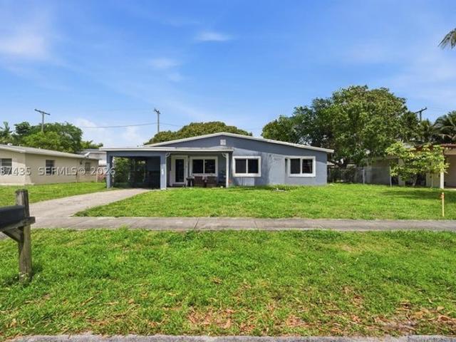 3821 NW 4th Pl, Lauderhill, FL 33311