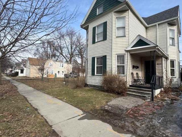 3821 E 55th St 1 Bedroom Apartment for Rent at 3821 E 55th St, Cleveland, OH 44105 South Broadway
