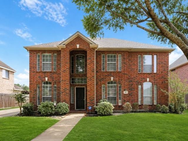 3821 Houston Lake Dr, Pearland, TX 77581