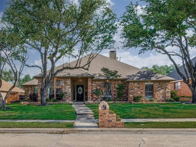 3821 Kelly Blvd, Carrollton, TX 75007
