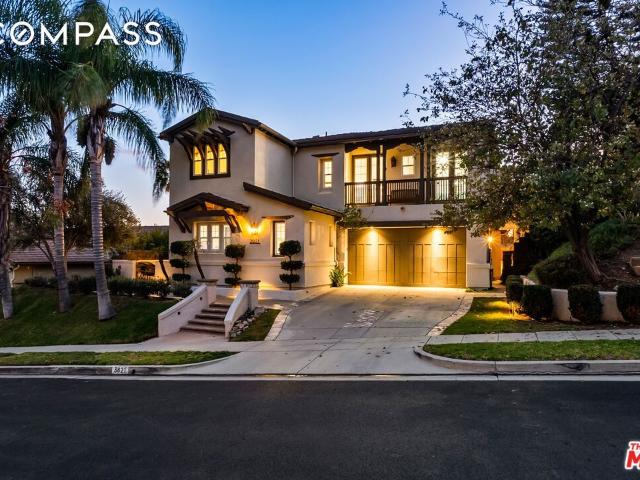 3821 Luna Ct, Altadena, CA