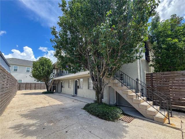 3821 Laurel Street # 6
