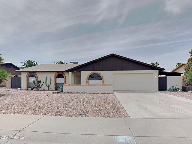 3821 W Muriel Dr, Glendale, AZ 85308