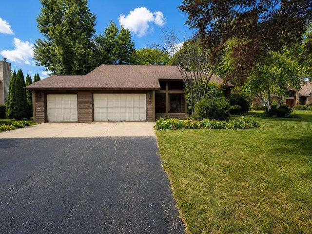 38222 N Golf Lane Dr, Wadsworth, IL 60083