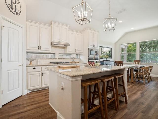 3822 Chicory Court