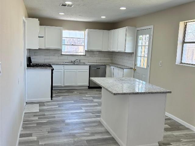3822 Ebbtide Dr, Houston, TX 77045 | MLS #18962
