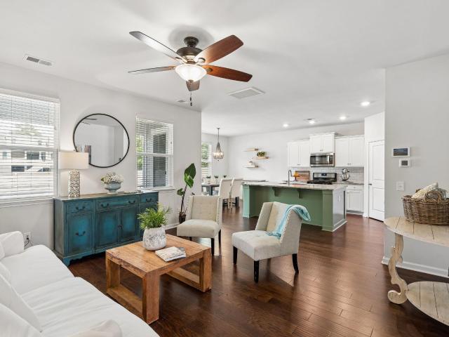 3822 Sawmill Court