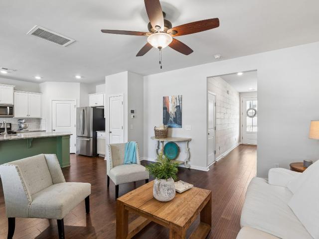3822 Sawmill Court