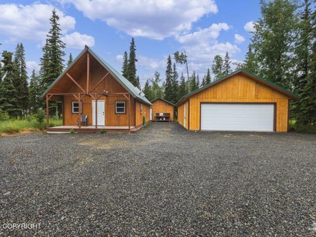 38233 Lee St, Sterling, AK 99672