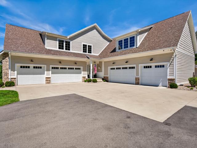 3823 Buckley Court