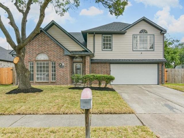 3823 Cann Dr, Pasadena, TX 77503