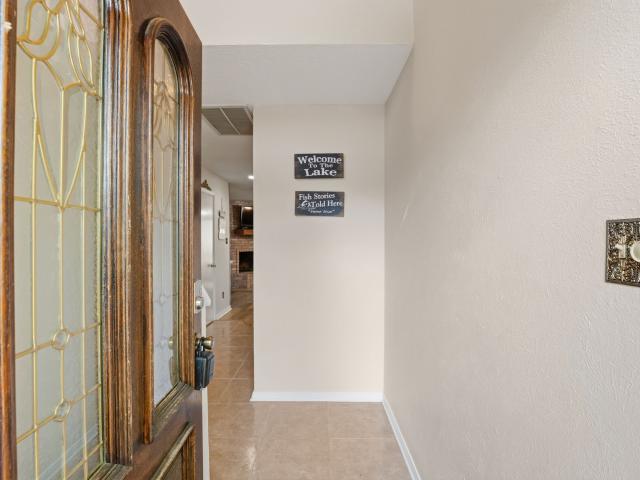 3823 Knollcrest Drive