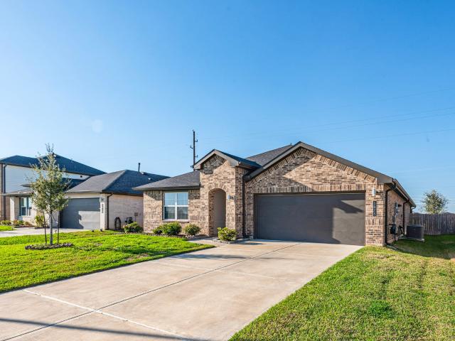 3823 Pierce Place Lane