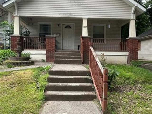 3823 Ruby Ave, Kansas City, KS 66106