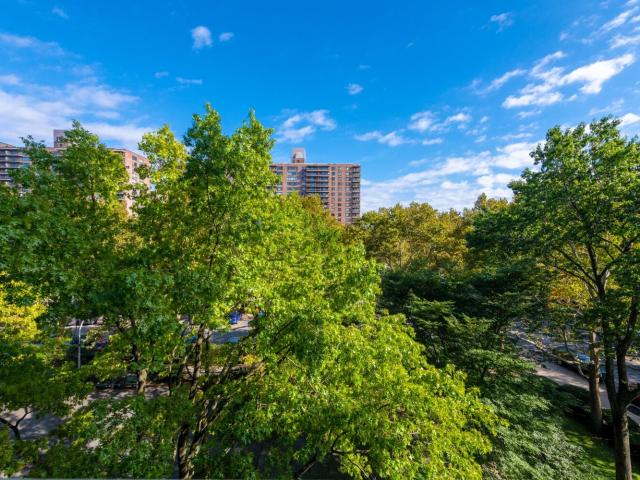 382 Central Park West, New York, NY