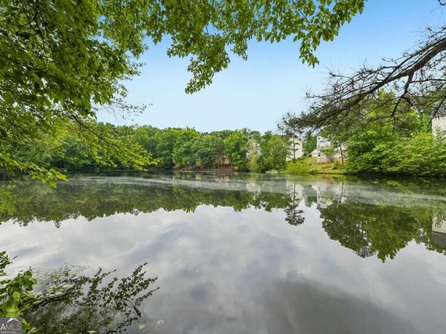 382 Arlington Lane