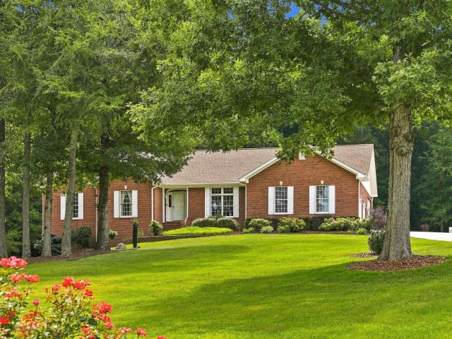 382 Bridgewater Drive