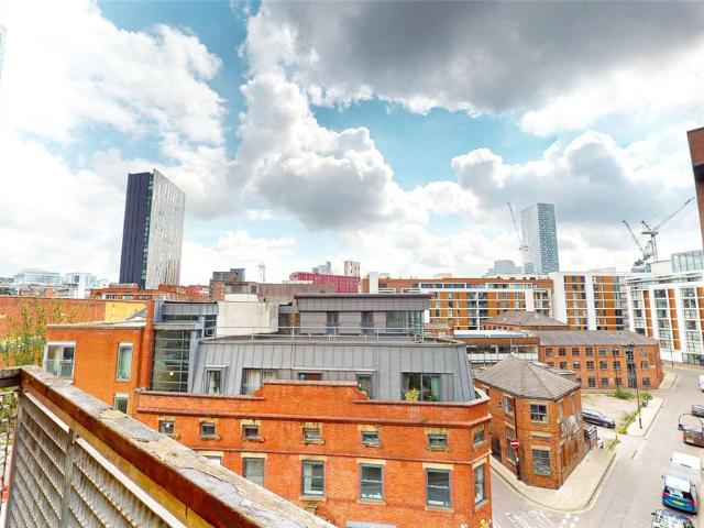 382 Deansgate Quay, Manchester M3, 1 bed flat to rent, £1,100 pcm | PrimeLocation