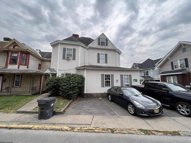 382 Forest Ave, Morgantown, WV 26505