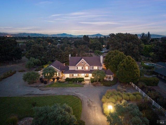382 Laguna Vista Rd, Santa Rosa, CA 95401