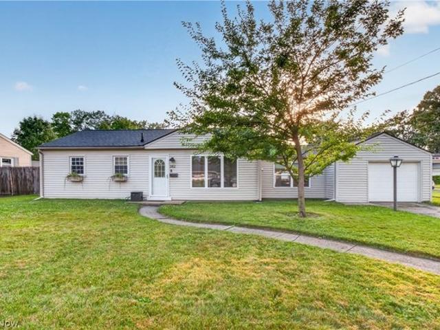 382 Marseilles Ave, Elyria, OH 44035