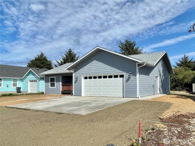 382 S Wynoochee Drive SW