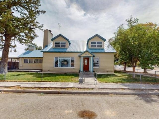 382 S Humboldt St, Battle Mountain, NV 89820