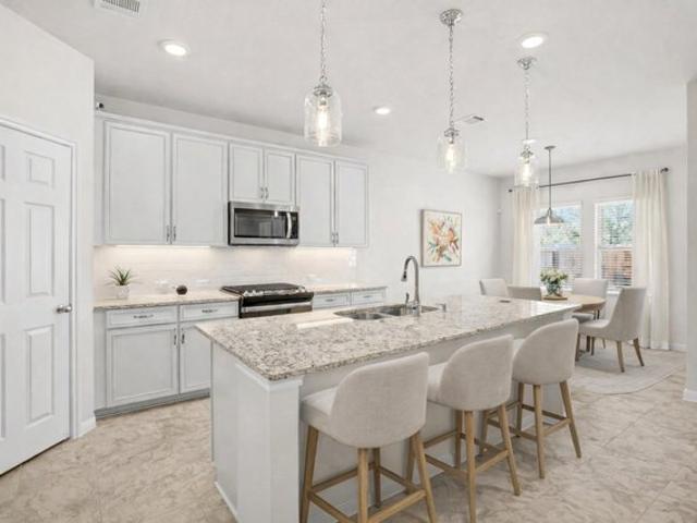 382 Smithsonian Ln, Kyle, TX 78640