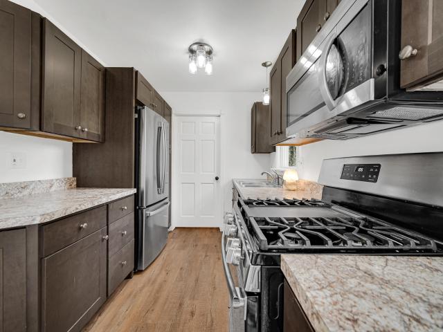 382 Stonehill Drive