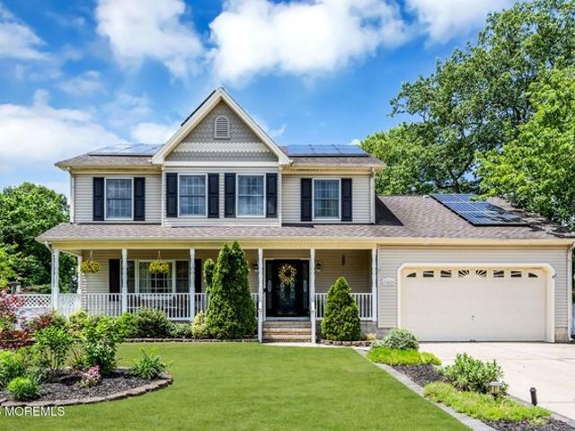 382 Wheaton Ave, Bayville, NJ 08721