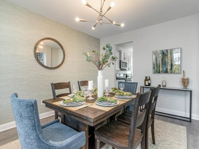 382 Wingspan Ct