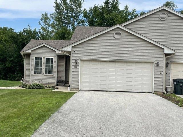 382 Tamarack St, Park Forest, IL 60466