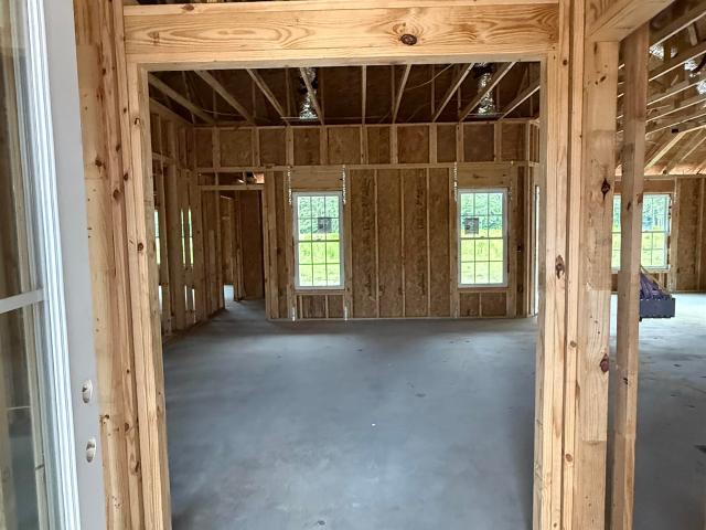 382 Three Curve Rd