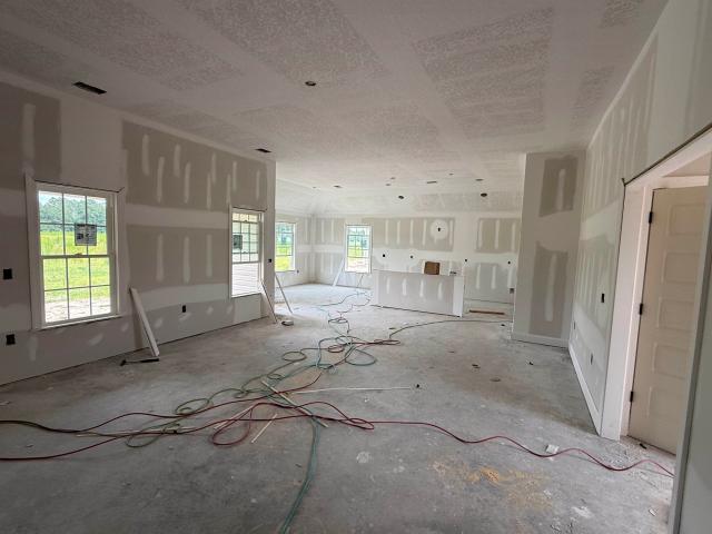 382 Three Curve Rd