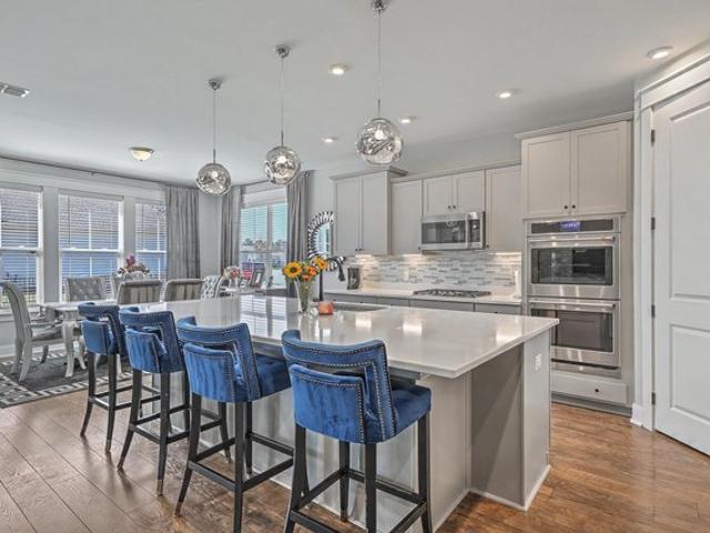 382 Tupelo Lake Dr, Summerville, SC 29486