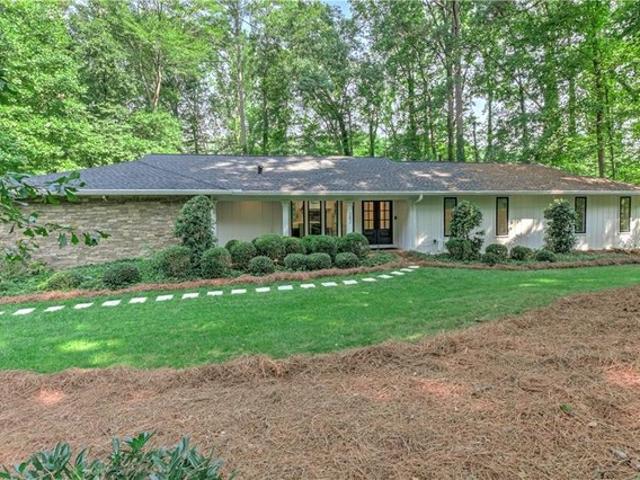 382 Upper Mill Creek Ln, Canton, GA 30115