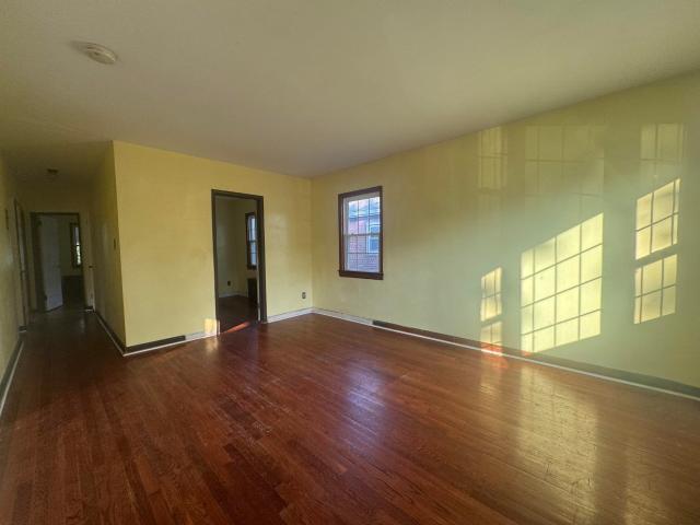 382 Virginia Ave