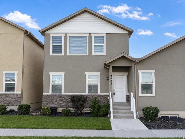3834 E Cunninghill Dr, Eagle Mountain, UT 84005