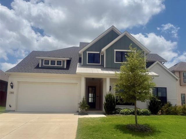 3834 Foot Hills Dr, Midlothian, TX 76065