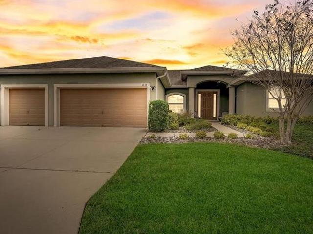 3834 Salida Del Sol Dr, Ruskin, FL 33573