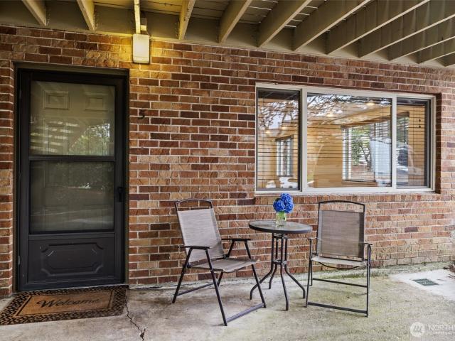 3834 th Avenue NE # H5