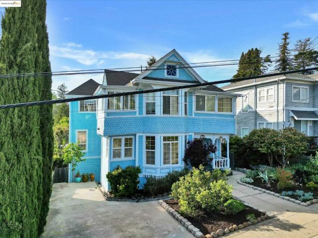 3835 Buell Street, Oakland, US, CA