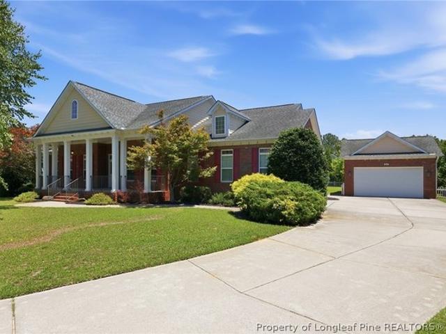 3835 Heartpine Dr, Fayetteville, NC 28306