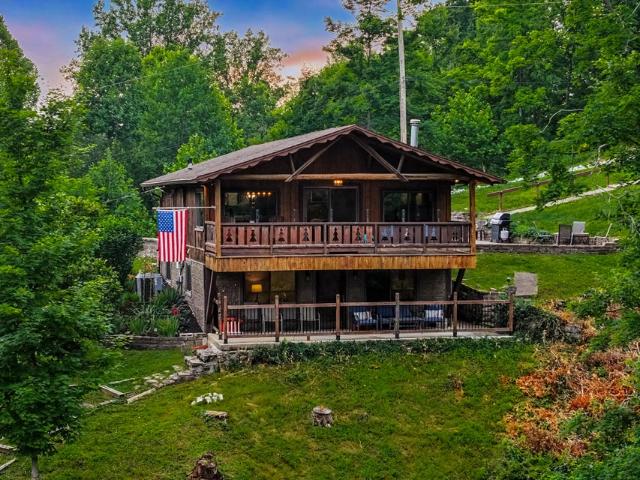 3835 Pine Hill Road